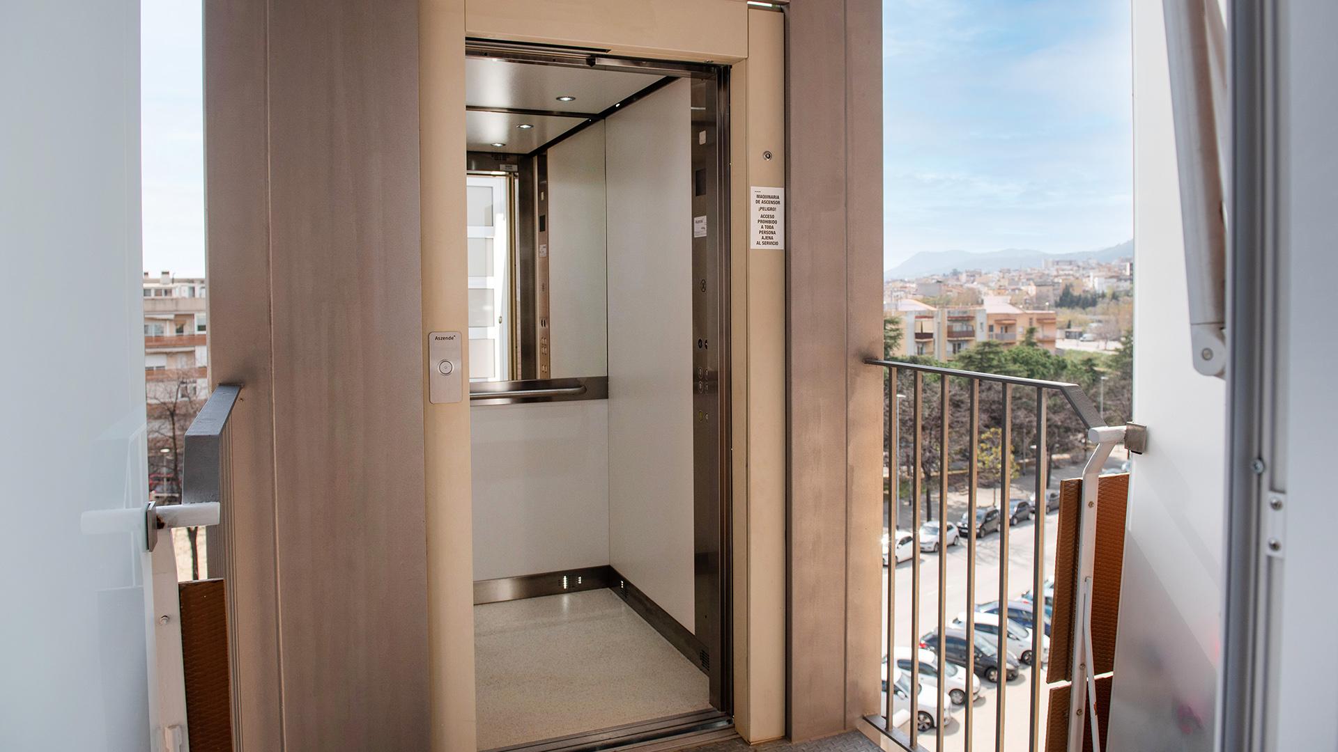 Aszende^ - Nuestros Ascensores