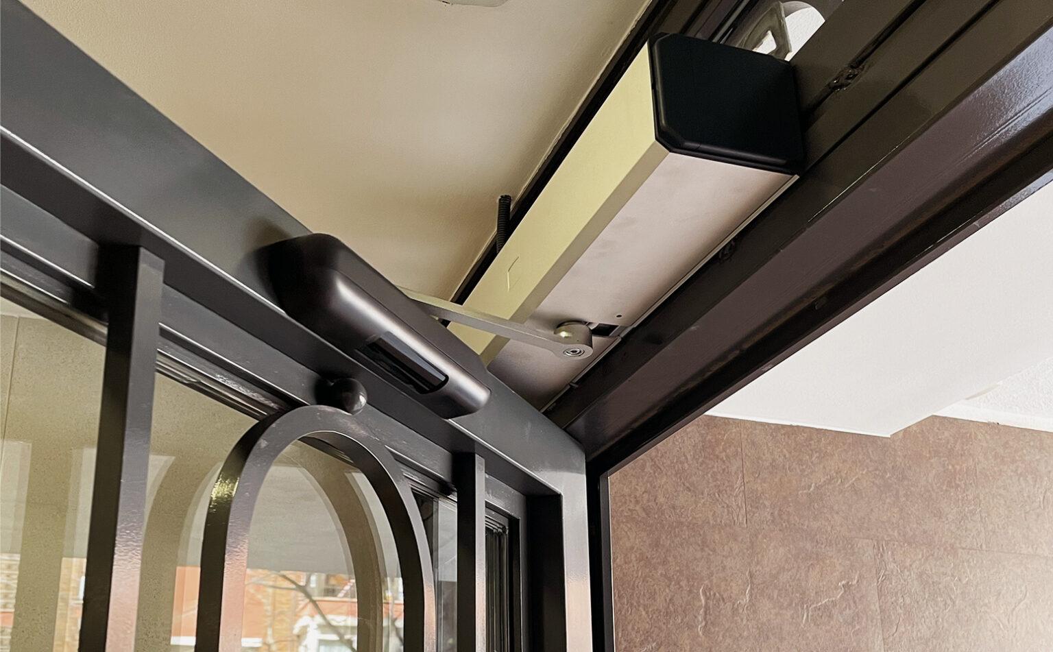 Aszende^ - Instalación y Diseño de Puertas Automáticas