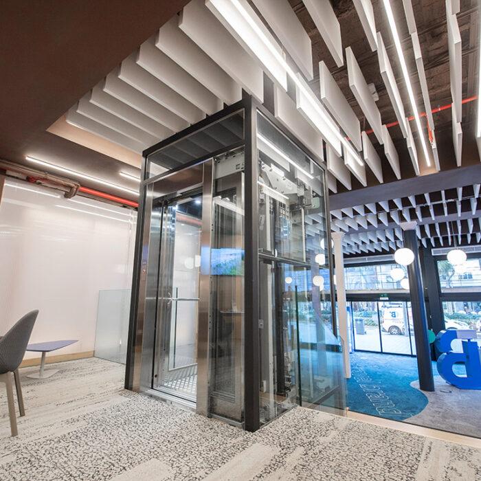 Aszende^- Nuestros Ascensores Micro GRL Mochila